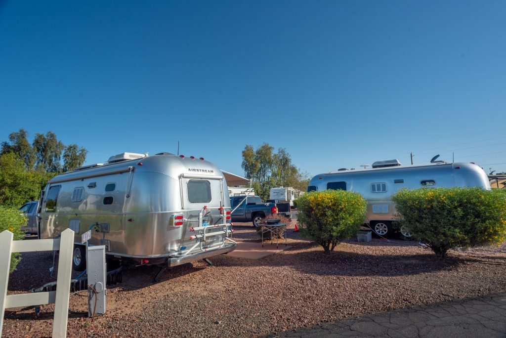 Desert’s Edge RV Park | Best Location in Town! Desert’s Edge RV Park | Best Location in Town!